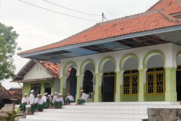 Yayasan Darul Qorori